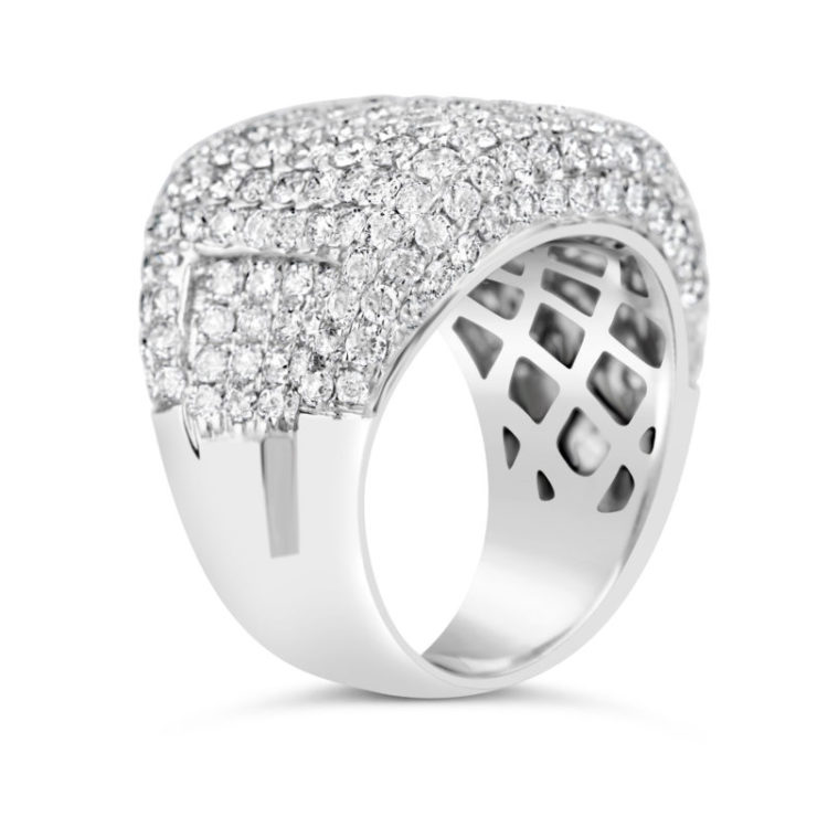 White Gold Diamond Gents Ring | Edwards & Davies Jewellers